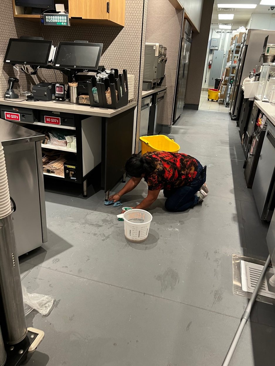 Starbucks Coffee Post Construction Cleaning at Preston Stonebrook ...