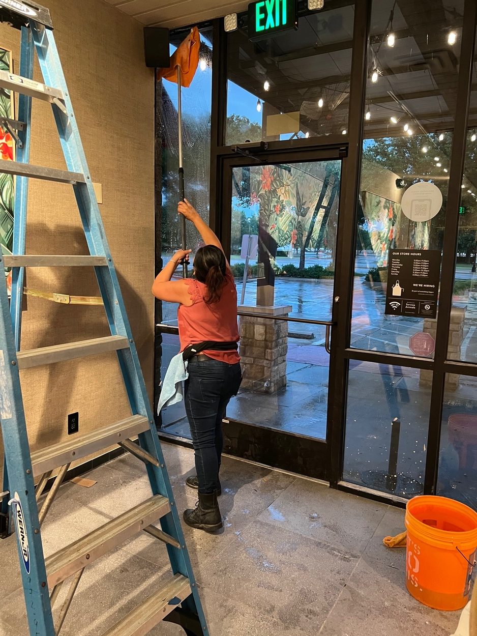 Starbucks Coffee Post Construction Cleaning at Preston Stonebrook ...
