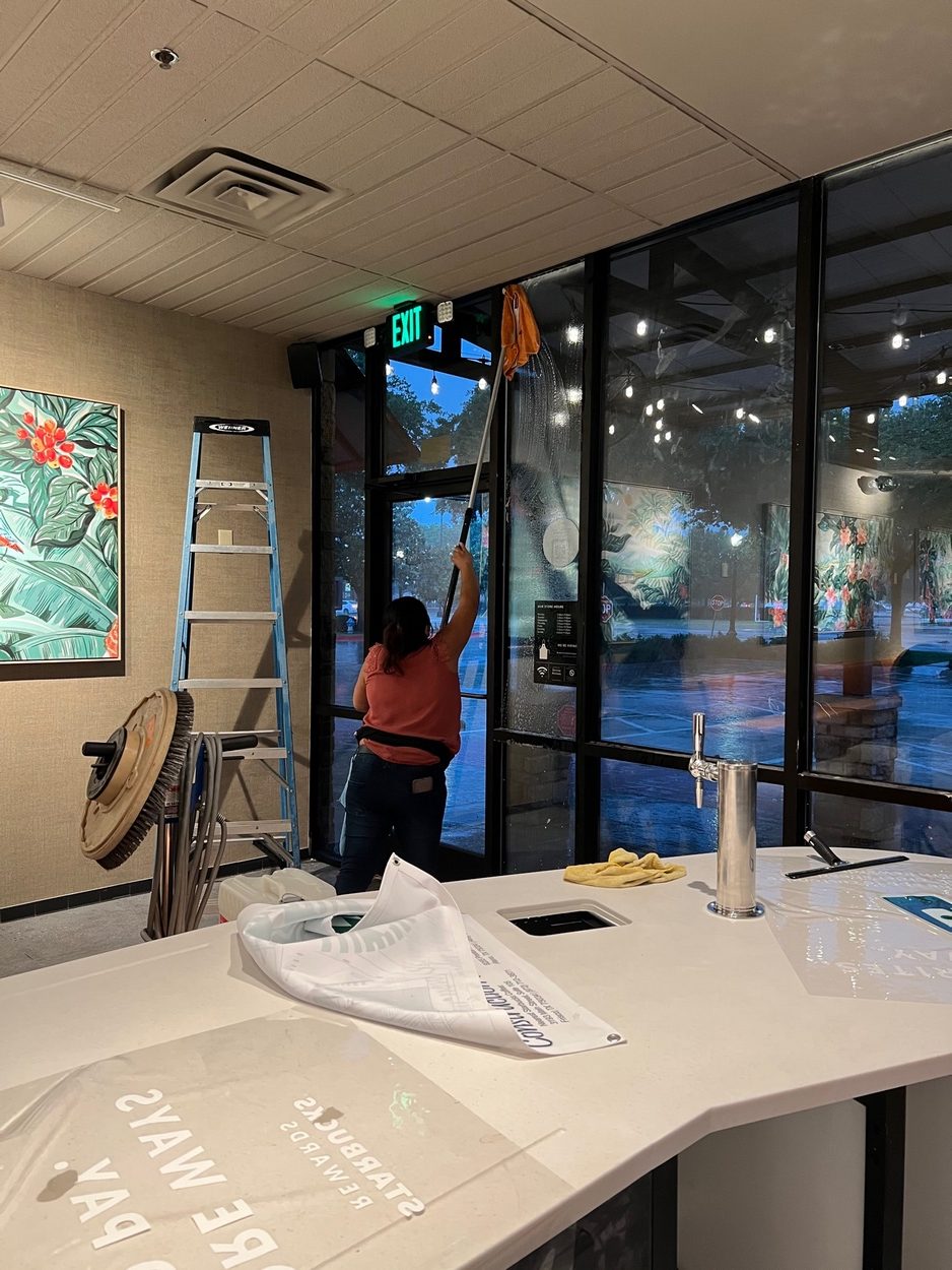 Starbucks Coffee Post Construction Cleaning at Preston Stonebrook ...